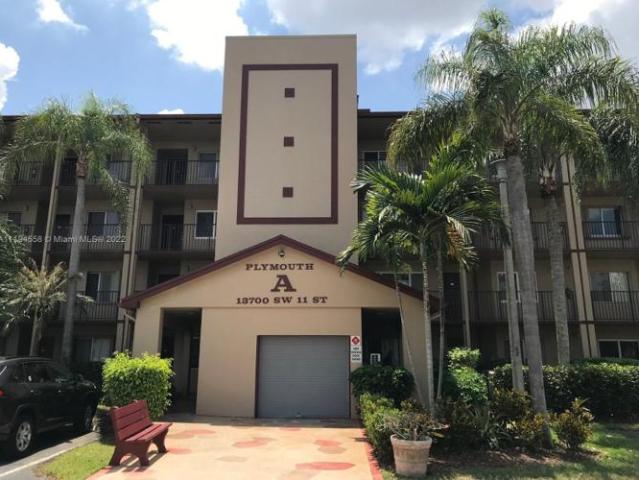 13700 SW 11th St #208A Pembroke Pines, FL 33027