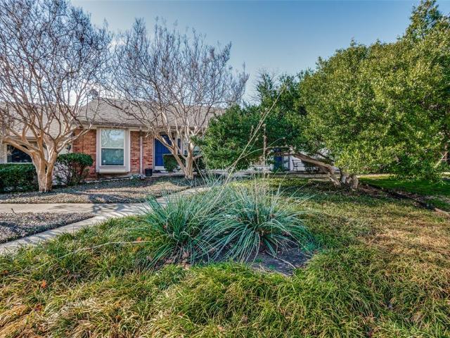 13702 Flagstone Lane