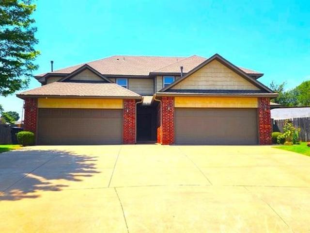13705 Oxford Dr, Edmond, OK 73013