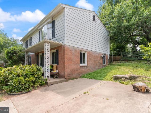 13705 Smallwood Court