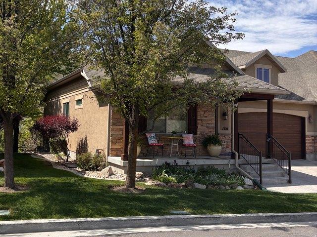 1370 E Meadow Valley Dr, Draper, UT 84020