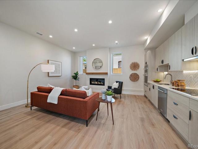 1370 Lowell Boulevard # 4