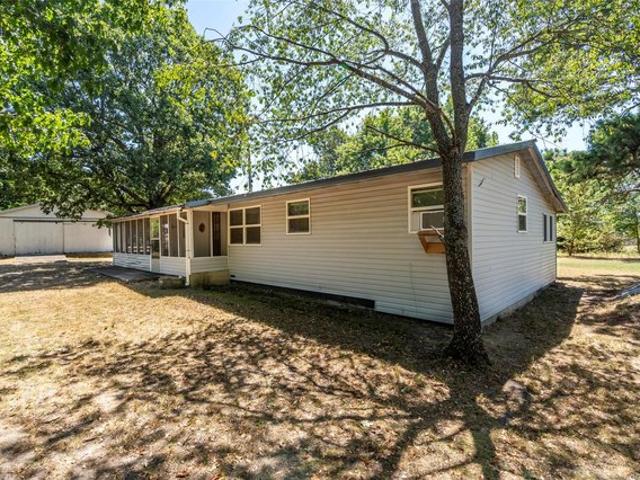 13713 State Highway 116, Colcord, OK 74338