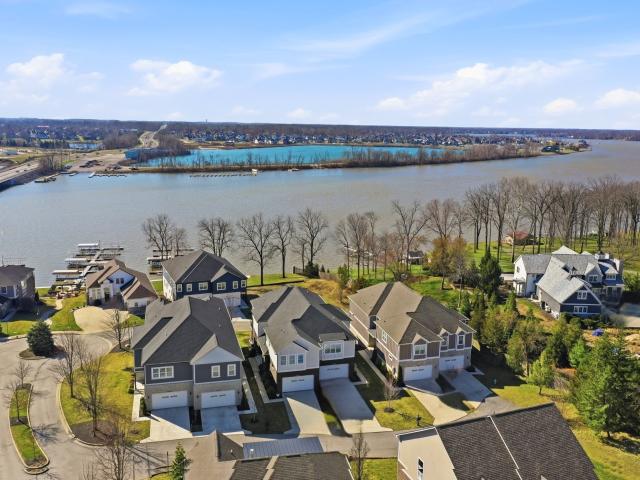 13711 W Voyager Drive