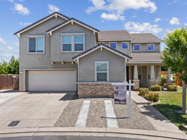 13711 Coastal Ct, Waterford, CA 95386
