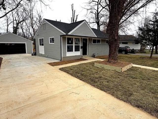 13711 Parkland Dr, Rockville, MD 20853