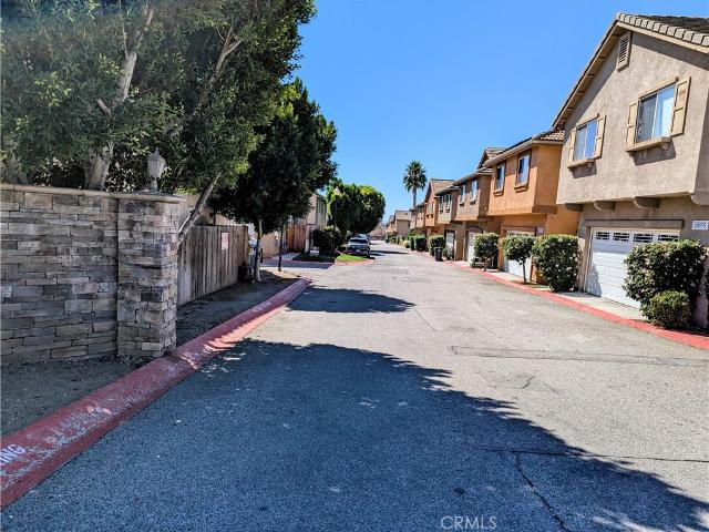 13717 Deane Lane