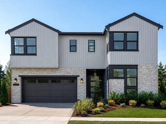 13717 SE 85th St, Newcastle, WA 98059