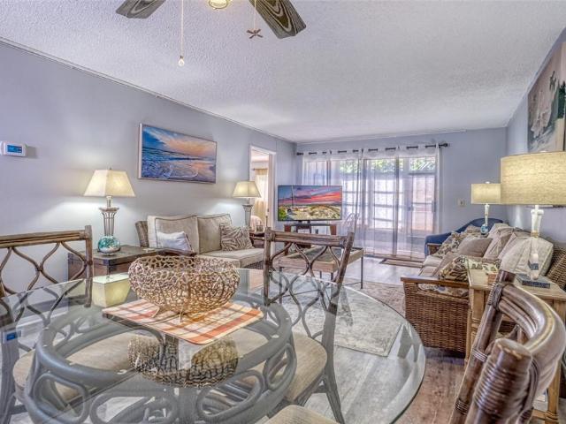 13714 Mission Oaks Blvd, Unit 13714, Seminole, FL 33776 | MLS #TB8339