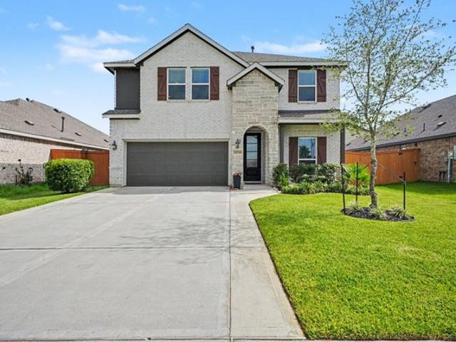 13716 Windward Mist Dr, La Marque, TX 77568