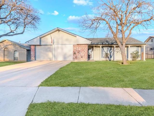 13718 Earlywood St, San Antonio, TX 78233
