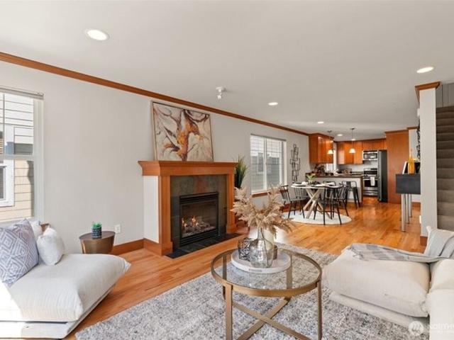 13718 N Midvale Ave Unit C, Seattle, WA 98133