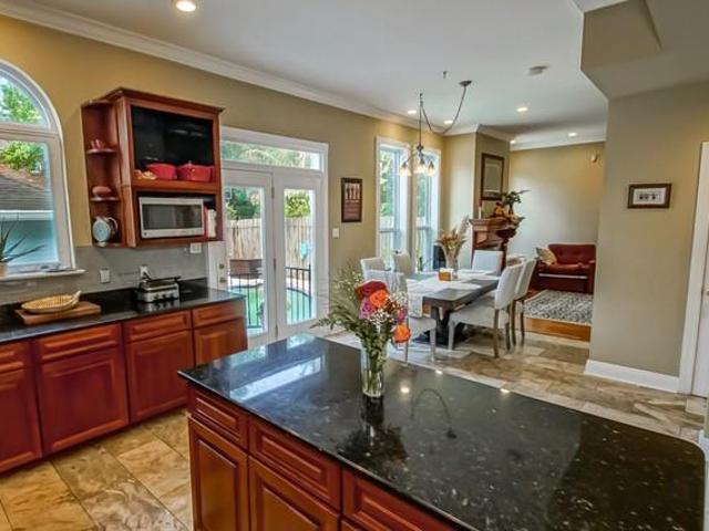 1371 Aviators St, New Orleans, LA 70122 | MLS #2553