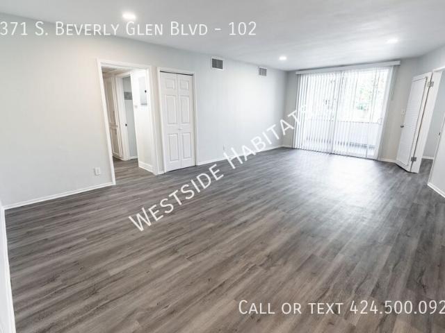 1371 Beverly Glen Gorgeous, fully renovated building located in West Los Angeles