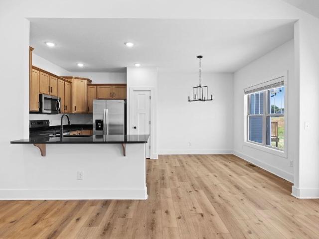 1371 Rhythm Lane