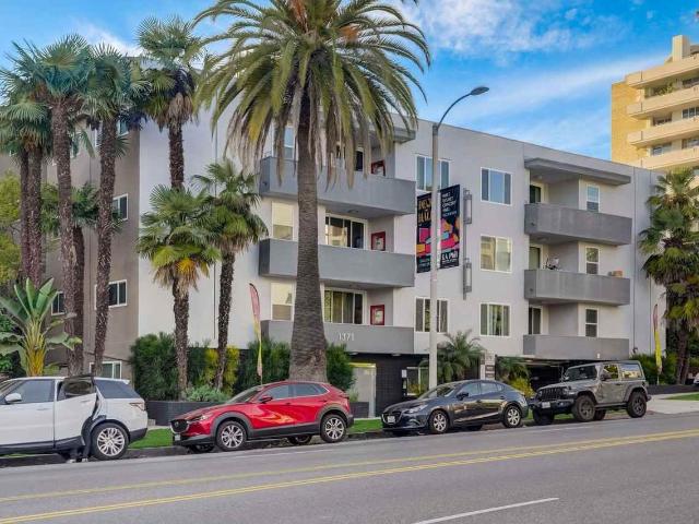 1371 S. Beverly Glen Blvd. 2 Bedroom Apartment for Rent at 1371 S Beverly Glen Blvd, Los Angeles, CA 90024 Westwood