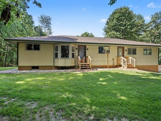 13720 N Dr S, Tekonsha, MI 49092
