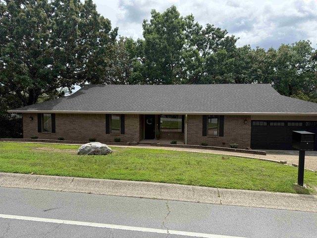 13721 Saint Charles Blvd, Little Rock, AR 72211