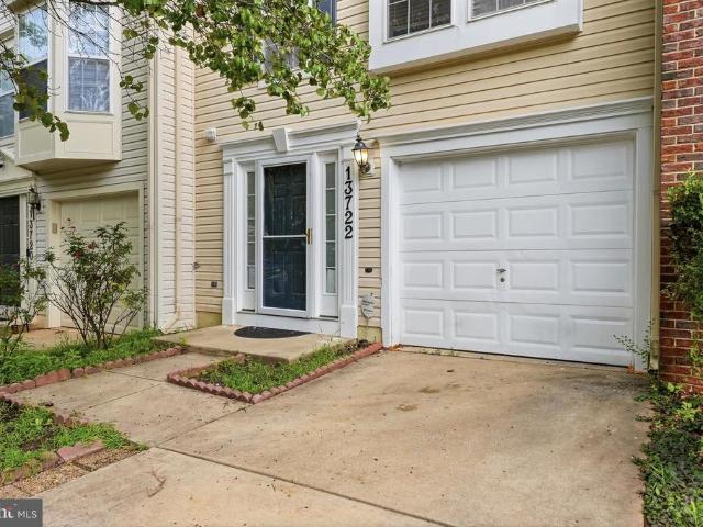 13722 Palmetto Circle