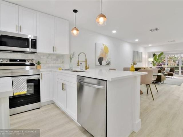 13725 Flora Pl Apt D, Delray Beach, FL 33484