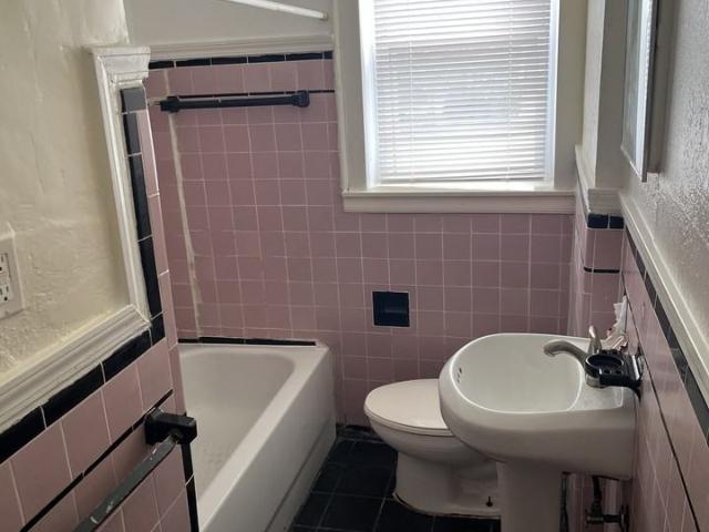 13725 La Salle Boulevard 1 Bedroom Apartment for Rent at 13725 La Salle Boulevard, Detroit, MI 48238 Durfee