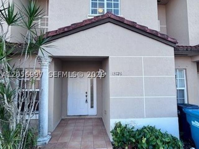 13726 SW 171st Ln, Miami, FL 33177