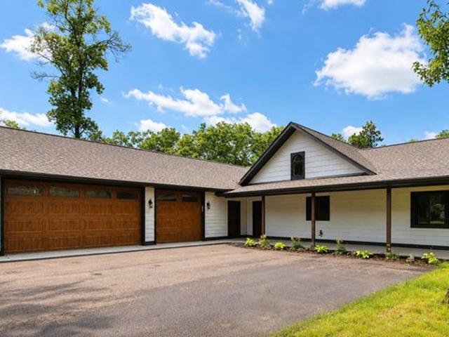 13728 Memorywood Dr, Baxter, MN 56425
