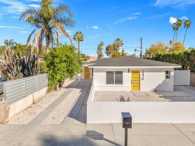 1372 Camino Primrose