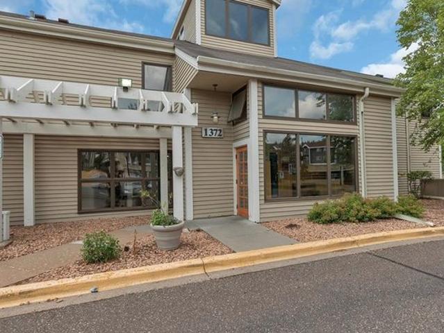 1372 Carling Dr Unit 306, Saint Paul, MN 55108