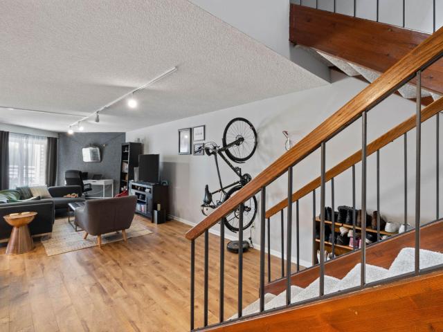 1372 Carling Drive # 207