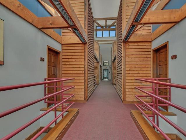 1372 Carling Drive # 306