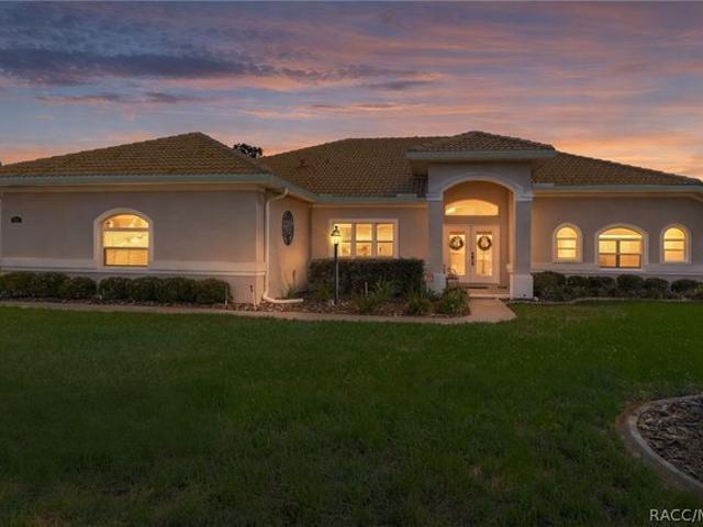1372 E Seattle Slew Cir, Inverness, FL 34453