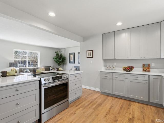 1372 Lima St, Aurora, CO 80010 | MLS #9122