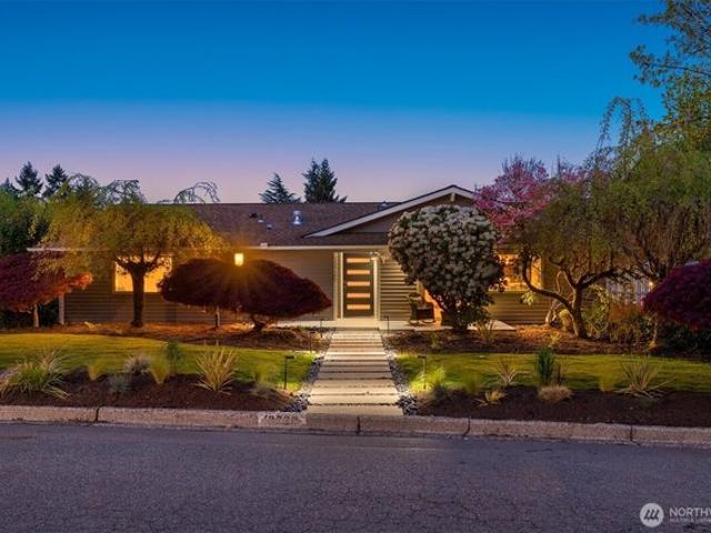 1372 th Ave NE, Kirkland, WA 98034