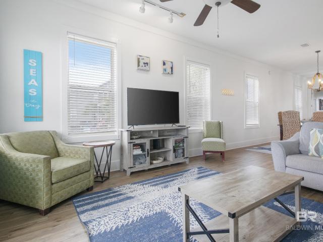 1372 W Lagoon Avenue 1384A