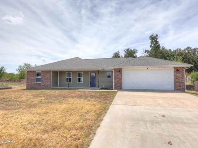 13731 Pella Ln, Neosho, MO 64850