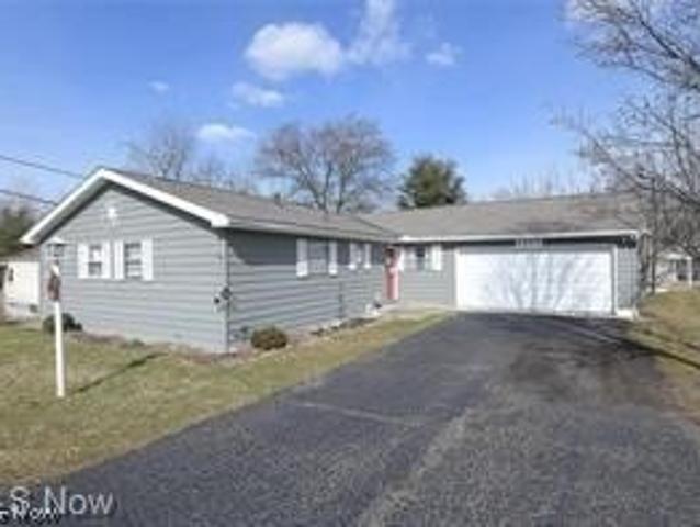 1373 Military Rd, Zanesville, OH 43701