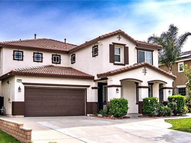 1373 Aztec Ct, Beaumont, CA 92223