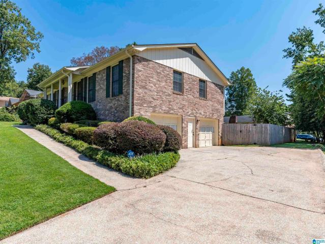 1373 Winola Lane
