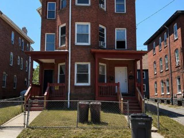137 139 Babcock St, Hartford, CT 06106