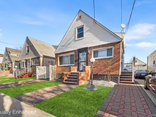 137 15 th Street | Compass