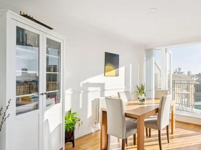 137 183 Thomas More Street, London, E1W 1YD, United Kingdom | 2 bed apartment for rent #166348307 | Rentberry