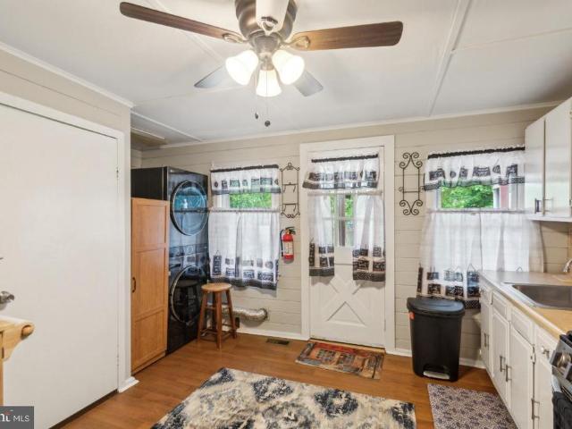 137 2Nd Street