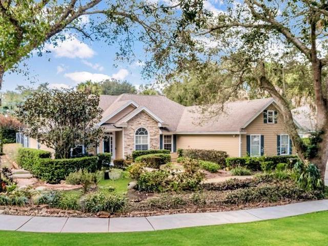 137 38th Ct, Vero Beach, FL 32968