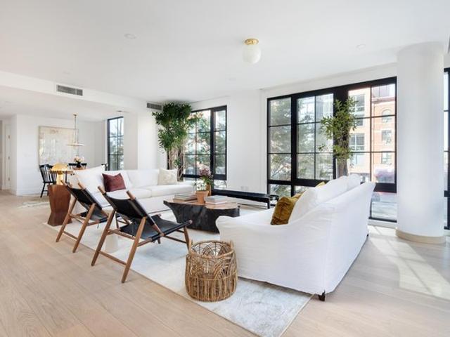 137 4th Ave Apt 3, Brooklyn, NY 11217