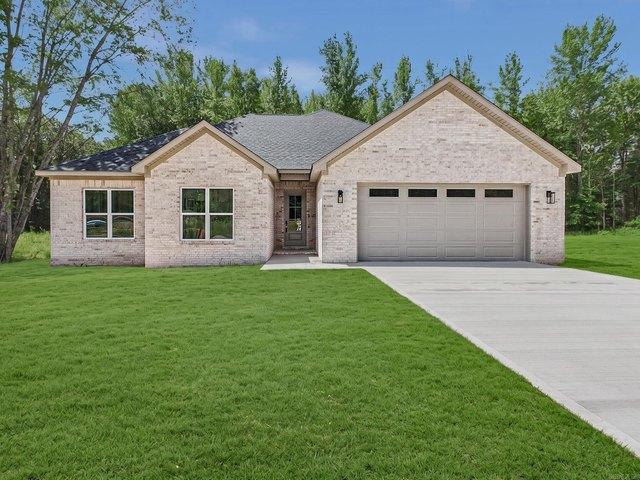 137 Coby Ln, Vilonia, AR 72173