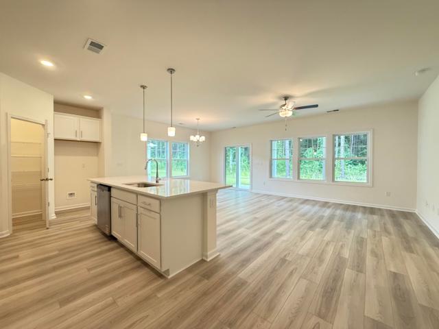 137 Cascade Dr