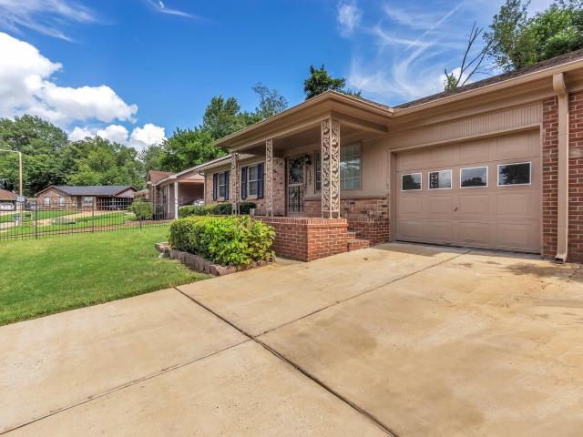 137 champa ave