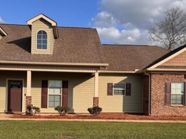 137 Chase Ridge Dr, Dothan, AL 36301