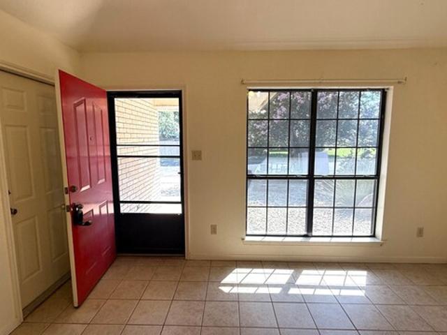 137 Cibolo Creek Dr